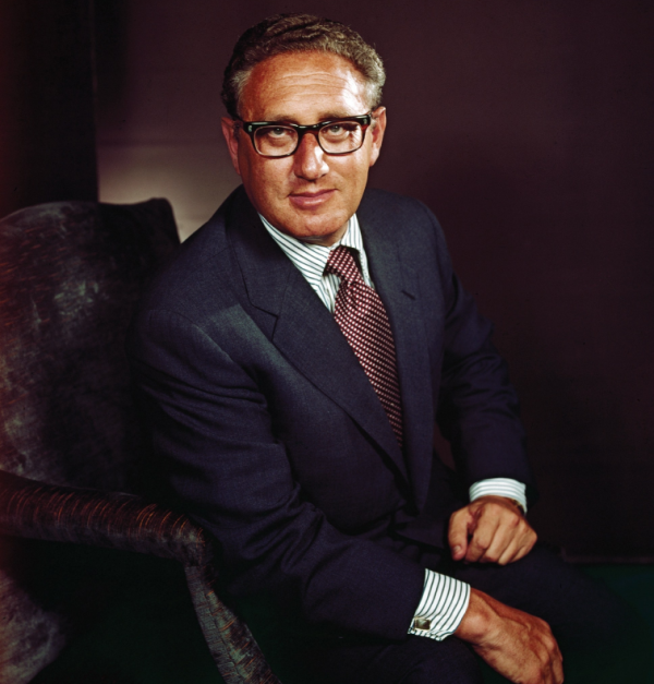 13 Best Negotiators 2025 — Famous Experts